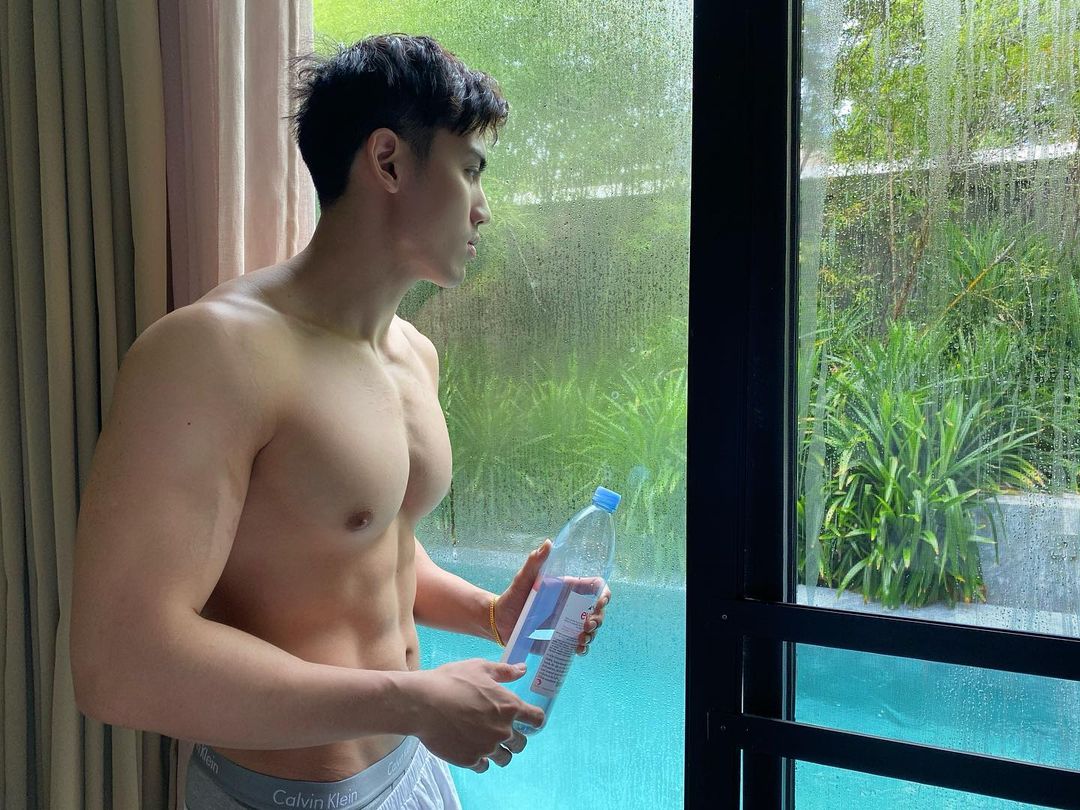 เบญ Benya Tongtoe นายแบบนู๊ดหุ่นแซ่บ พร้อมงานถายแบบสุดฟินโดนใจ