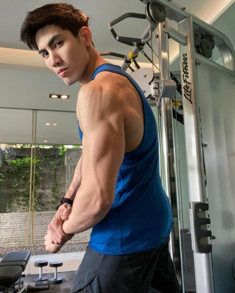 เบญ Benya Tongtoe นายแบบนู๊ดหุ่นแซ่บ พร้อมงานถายแบบสุดฟินโดนใจ